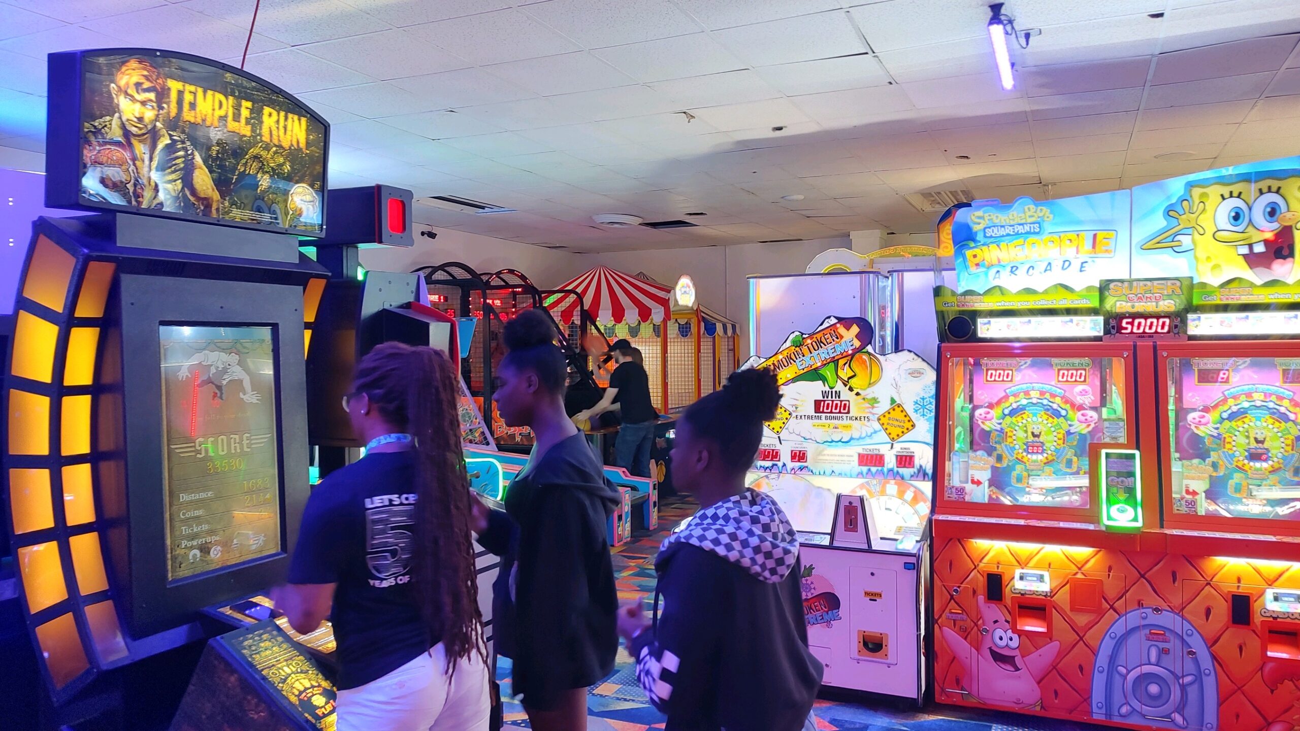 Gun Violence Prevention Event in a Toledo Bowling Alley: Moms Demand ...