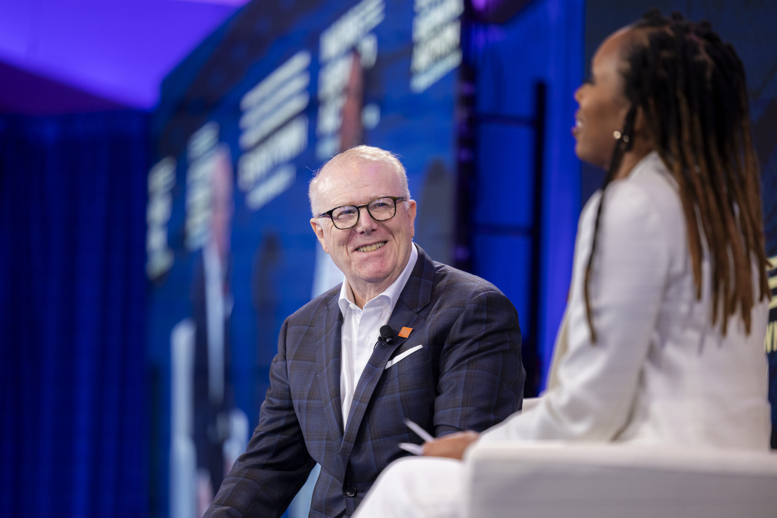 Vance vs. Walz: A Tale of Two Gun Owners | Everytown